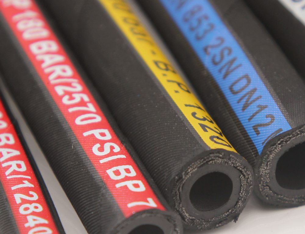 Hydraulic Hoses: Types, Standards, Sizes, Materials, Applications